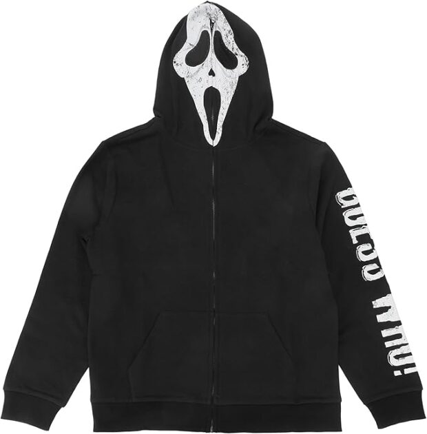 The Scream House Tours Are Back! | HelloSidney.com